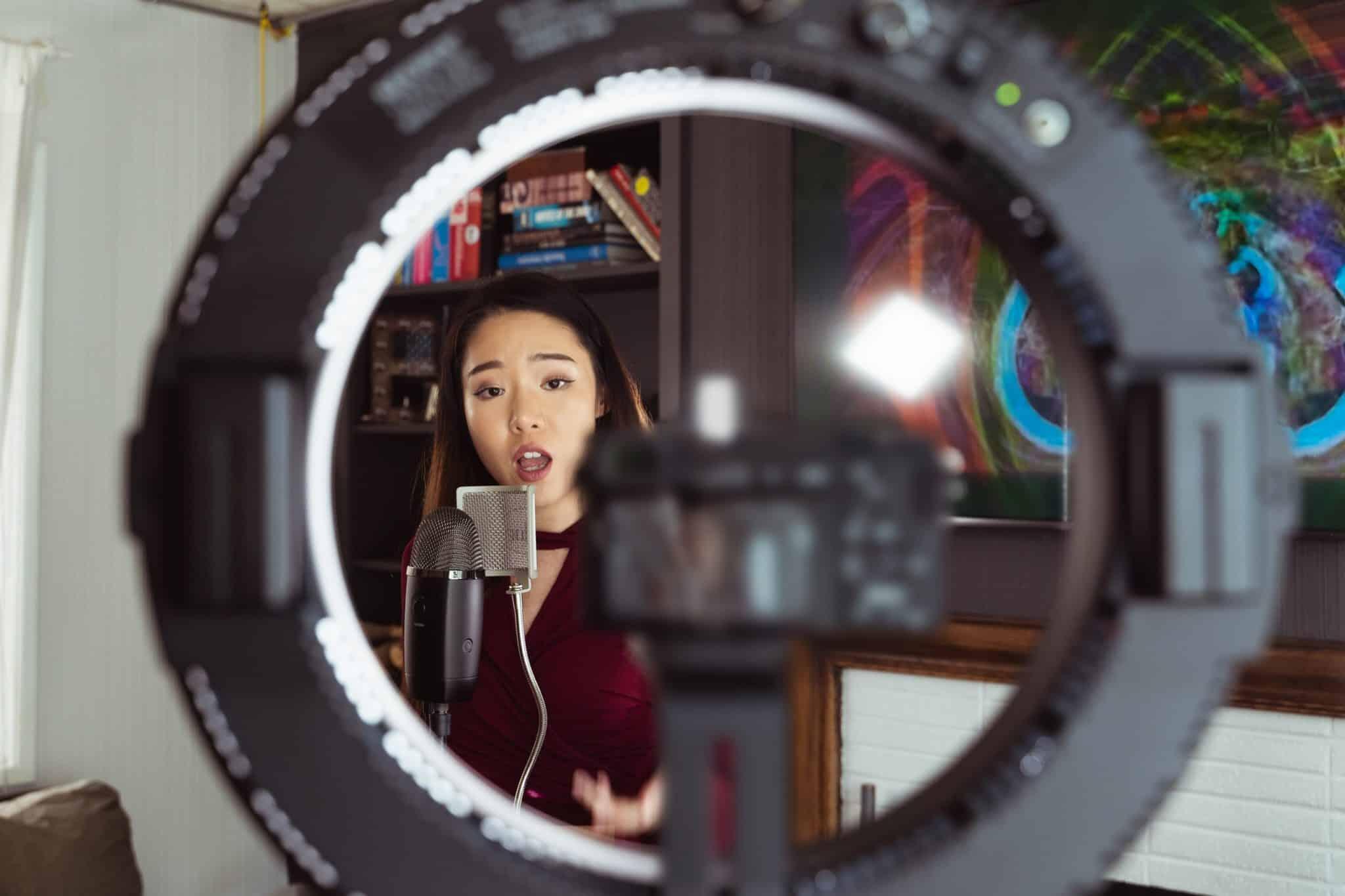 Blue Introduces Yeti X: Professional USB Microphone With Blue VO!CE ...