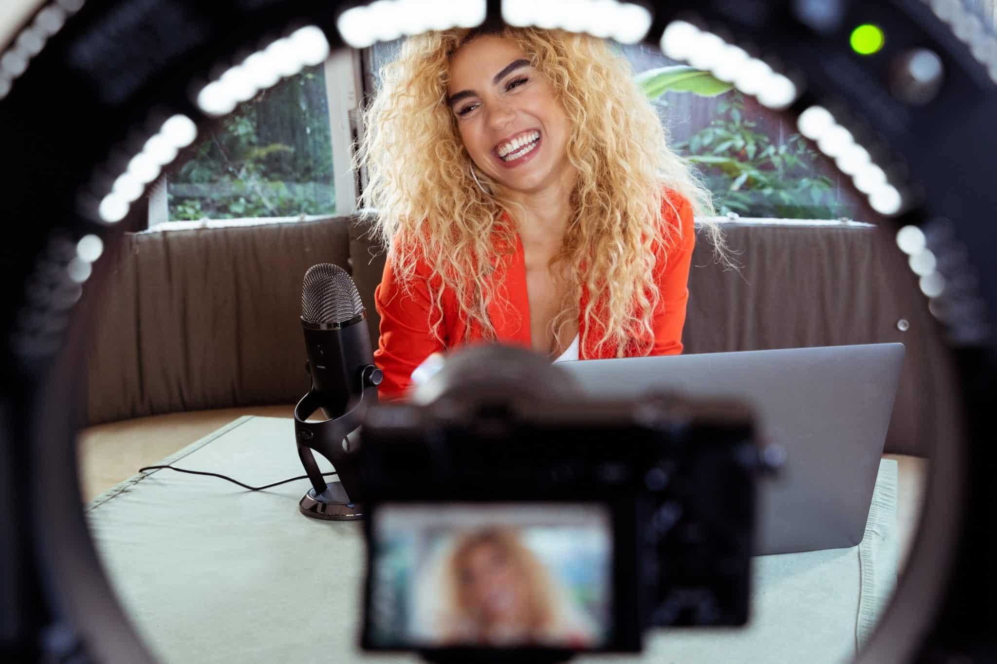 Blue Introduces Yeti X: Professional USB Microphone With Blue VO!CE ...